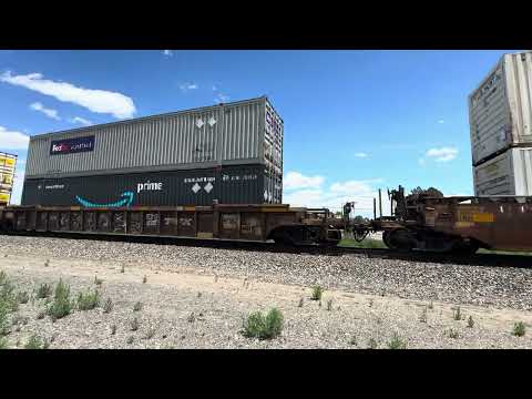 BNSF #6579 Lead’s The Dead Head SB B-DENSBD4-05A Through Fountain, CO 7/6/24. - YouTube