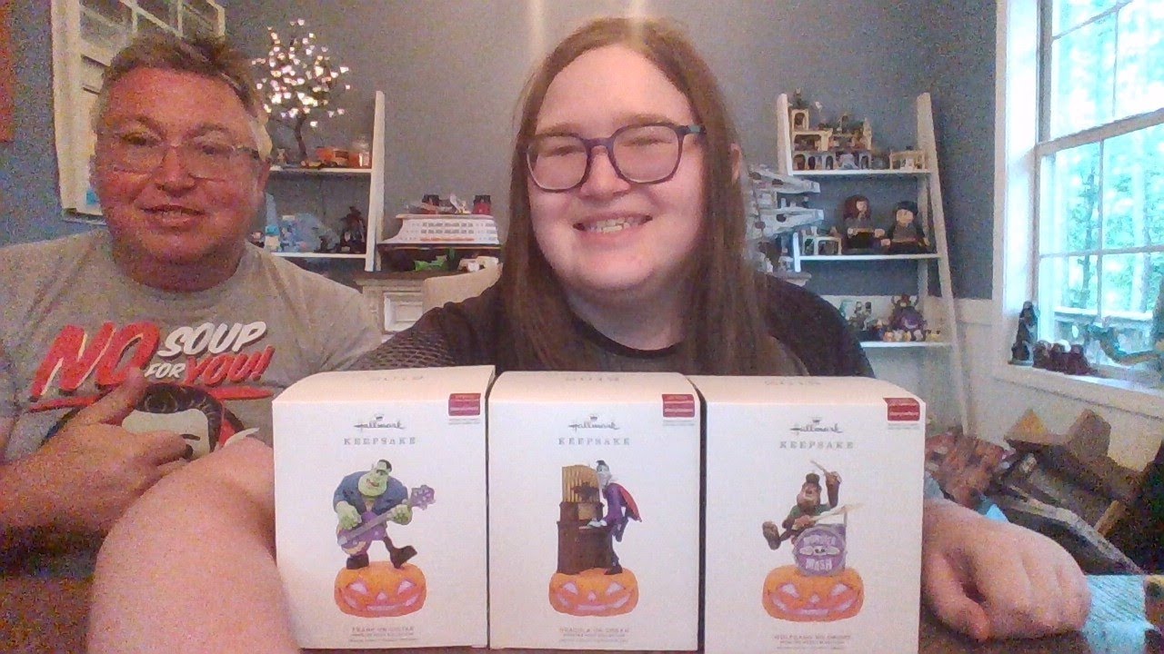 Hallmark Halloween Monster Mash Band Decorations Review! - YouTube