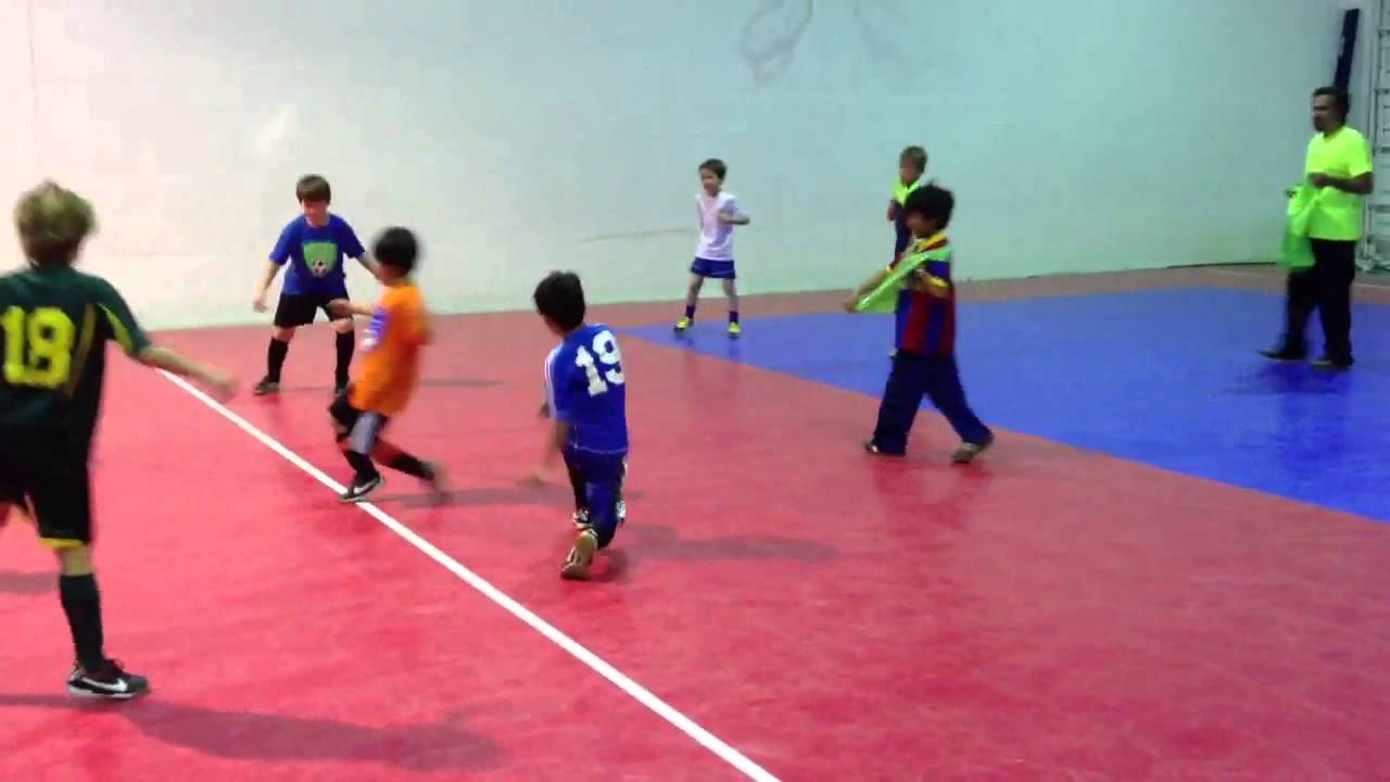 Kids playing Futsal - YouTube