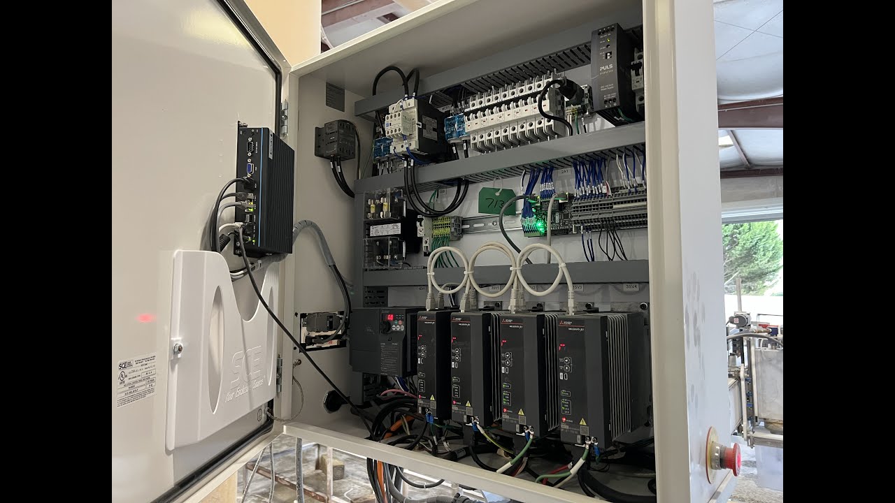 EtherCAT EC01 Mach4 CNC Controller Showcase using Mitsubishi Servo - YouTube