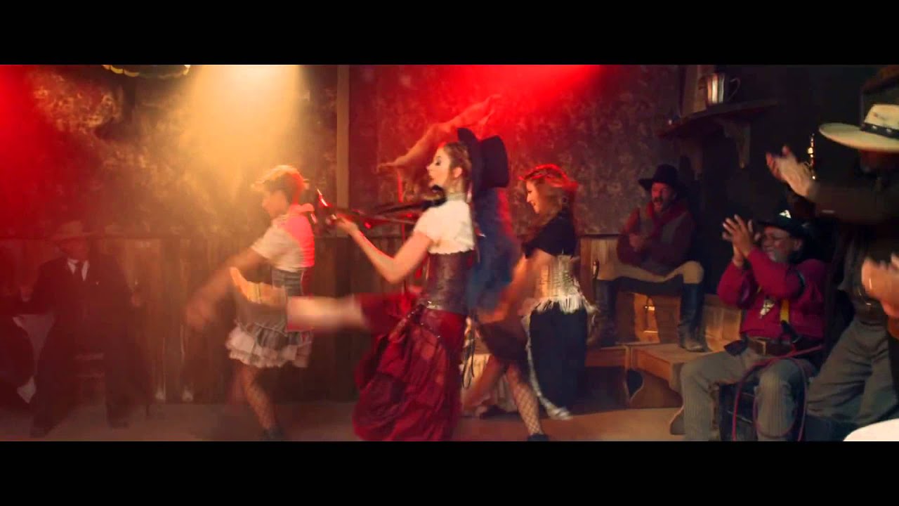 Lindsey Stirling - Roundtable Rival - YouTube