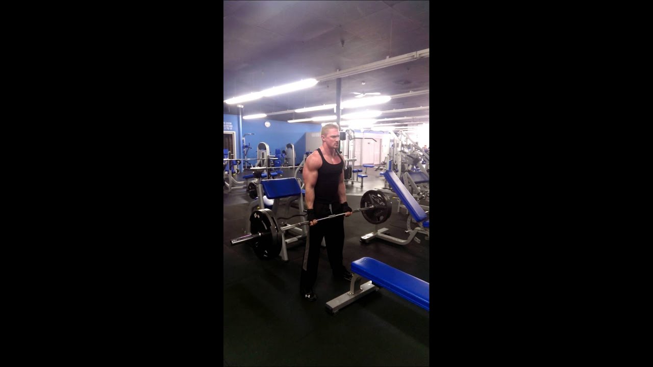 225 Barbell Bicep Curl - YouTube