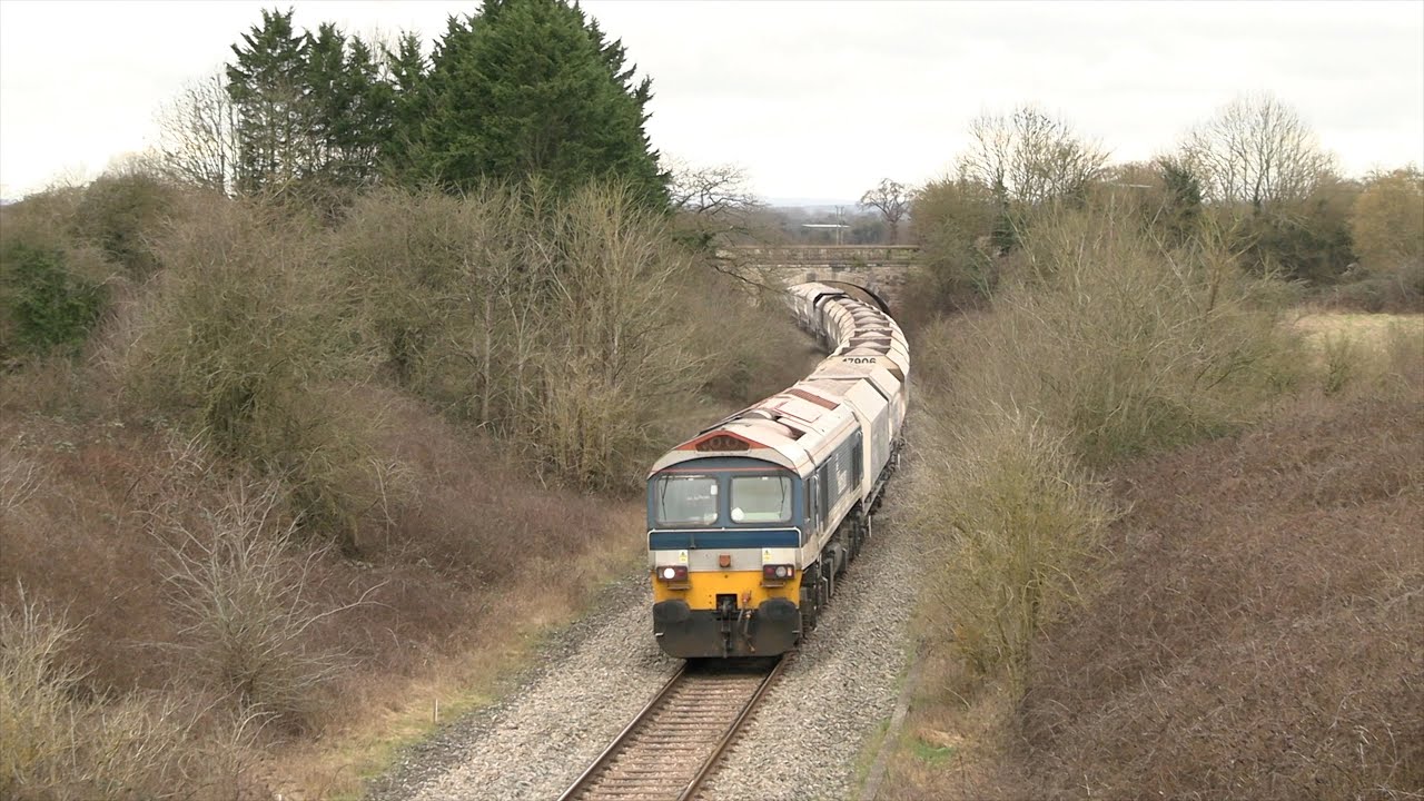 Trains & Diverts Around Melksham & Thingley Junction. 28.02.23 - YouTube