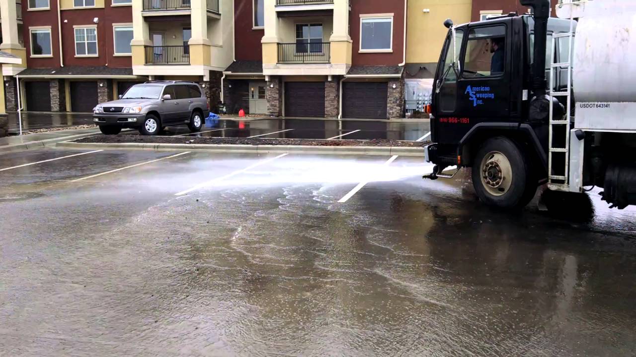 Flushing mud and base asphalt - YouTube