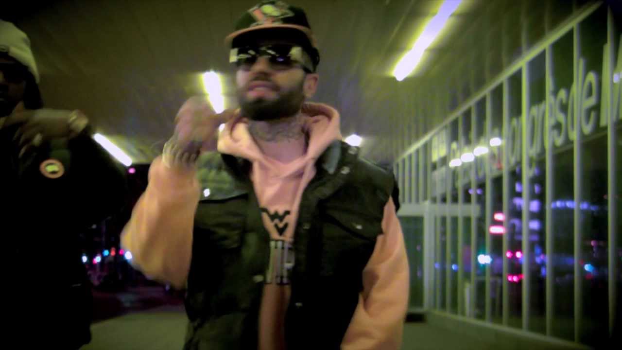 LE CHUM. FT SLYCKY - RIEN A FOUTRE - YouTube