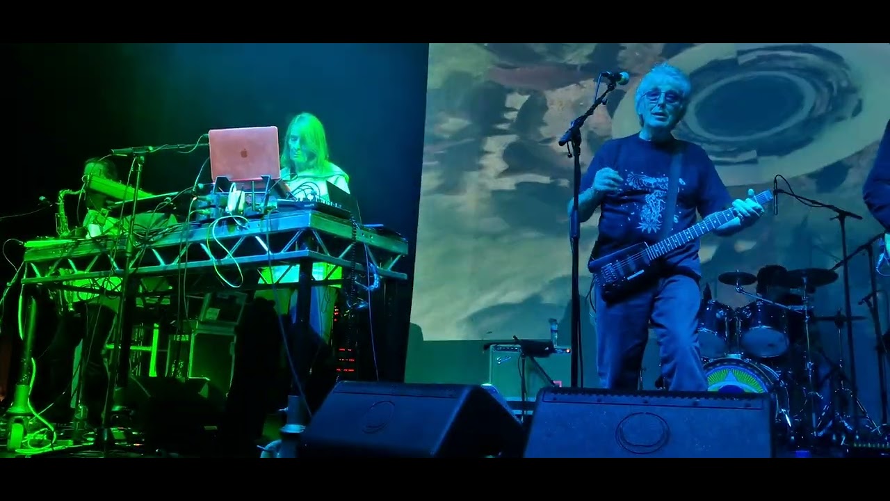 Steve Hillage live o2 ritz Manchester 25/3/2023 pt.2 - YouTube