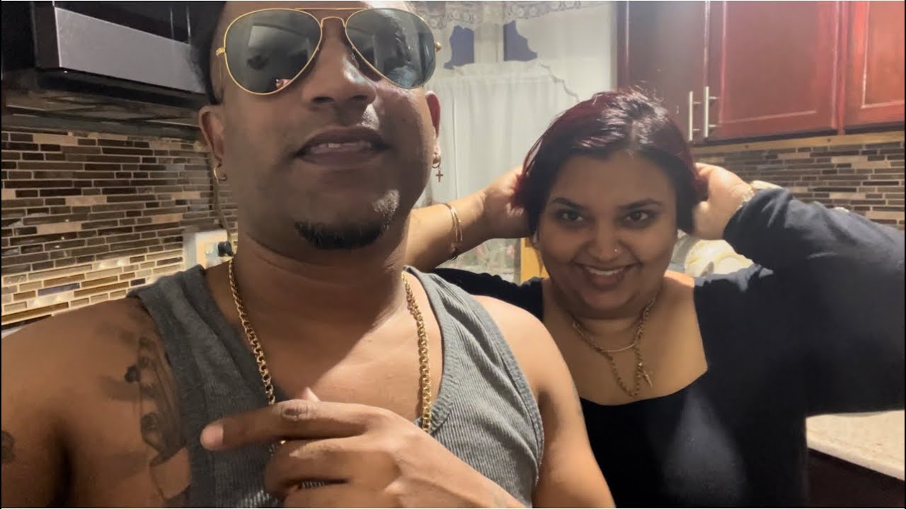 FRESH FLORIDA CAUGHT BLUE CRAB CURRY WITH BAIGAN AND EDDOS - YouTube