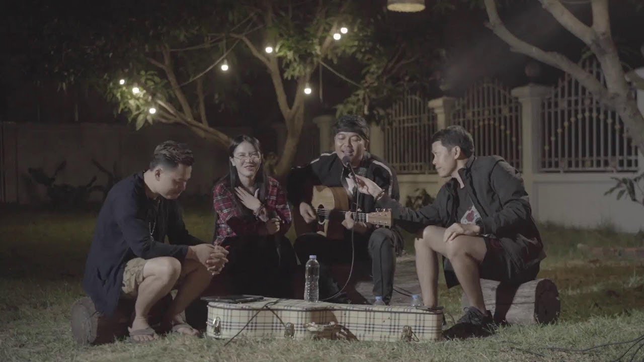 Live - Phon Una OFFICIAL ก่อนปล่อยเพลง คำลา(แผ่นดินไหวในใจน้อง) - YouTube