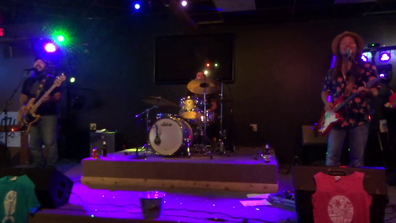 Margarita with My Name on it-Jonas Lorence Band - YouTube