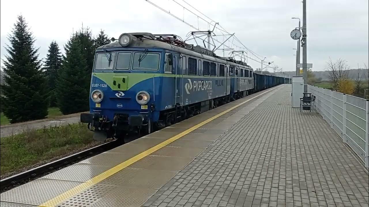 EU07-1528&1525 Skład kruszywa Rp1 - YouTube