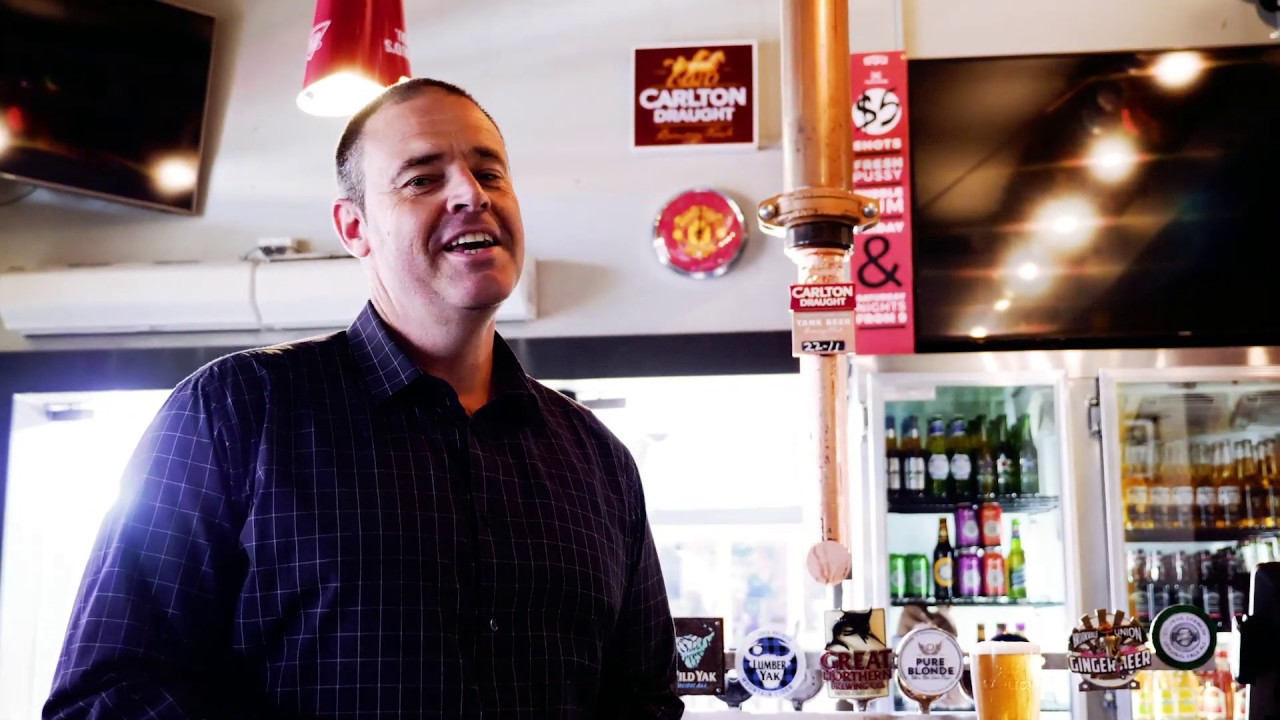 Carlton Draught Tank Beer - YouTube