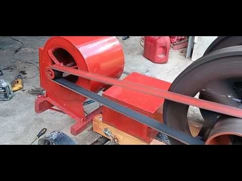 Poor man's air-conditioning at shows - YouTube