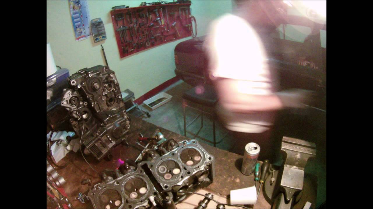 GSXR motor taken apart at Castillo Motors - part 1 - YouTube