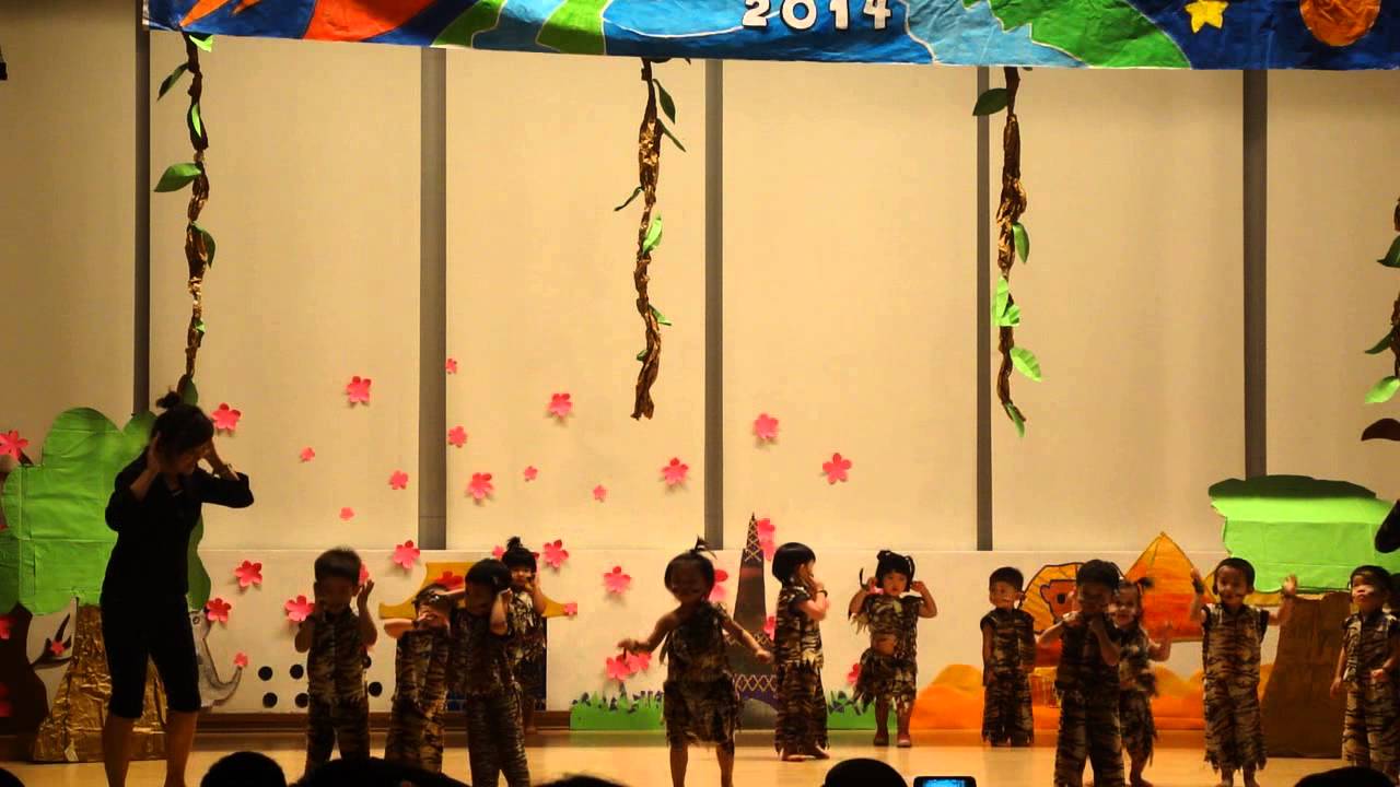 Little Skool House @ OCBC Centre 2014-Toddlers - YouTube