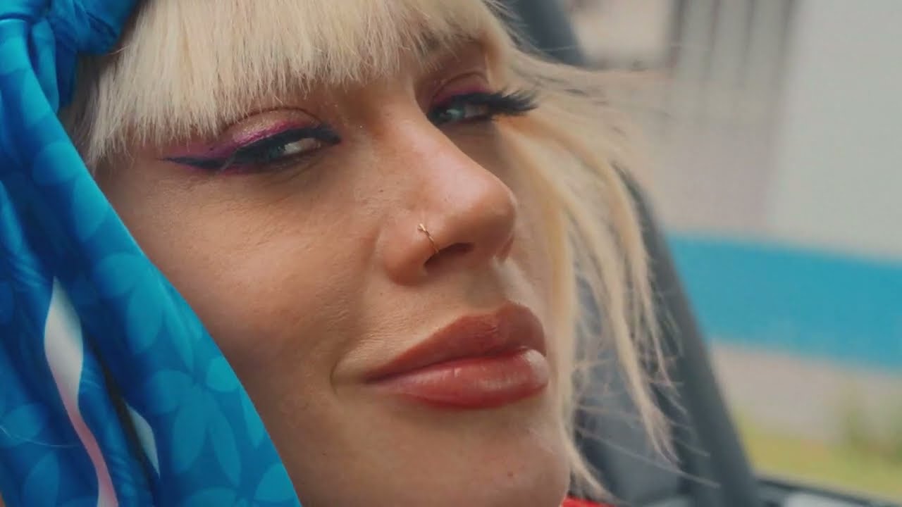 Leslie Shaw - No Quiero (Official Video) - YouTube Music