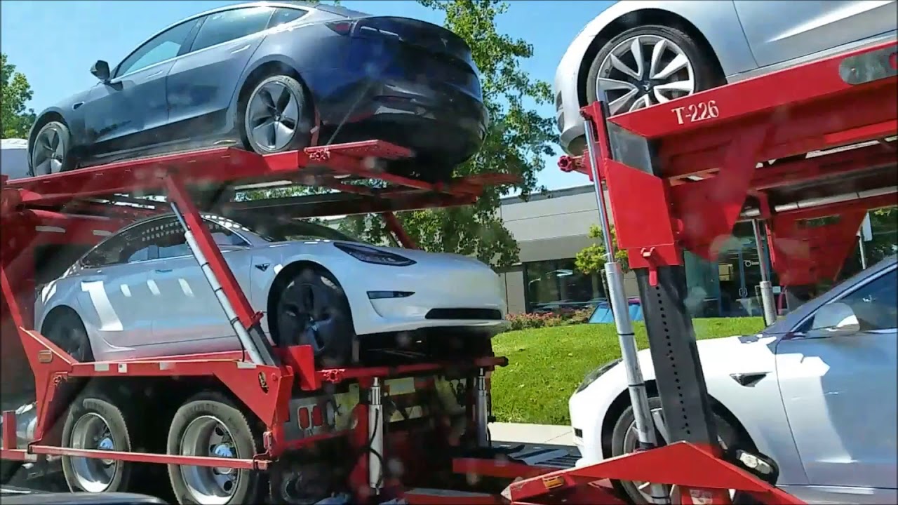 Tesla Model 3 Customer Delivery Center and Holding Lot Fremont July 26 ...