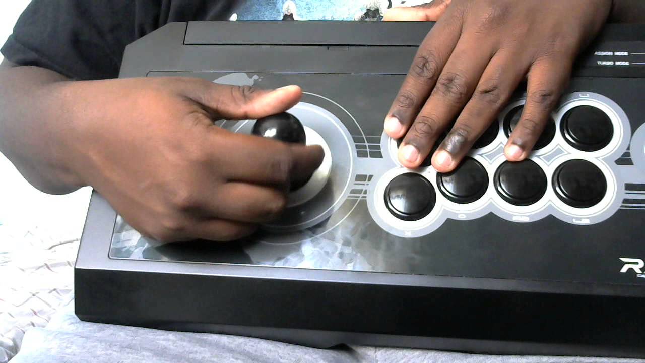 Hori RAP 4 Kai review - YouTube