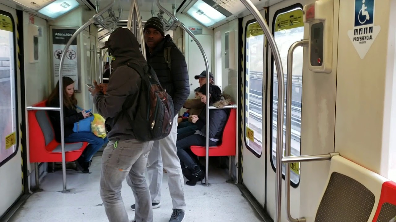 Metro de Santiago: Viaje entre Pajaritos y San Pablo, Linea 1,Caf NS-07 ...