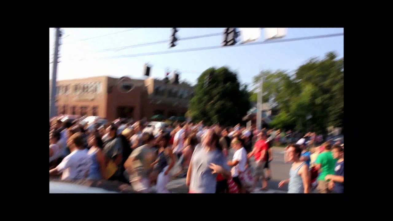 Move It Like Bernie Flash Mob On Bardstown Road - 7/9/11 - YouTube