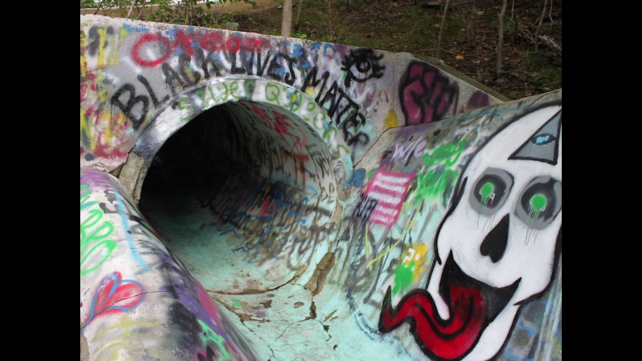 Abandoned Zoom Floom Water Slide In Bloomington Indiana - YouTube