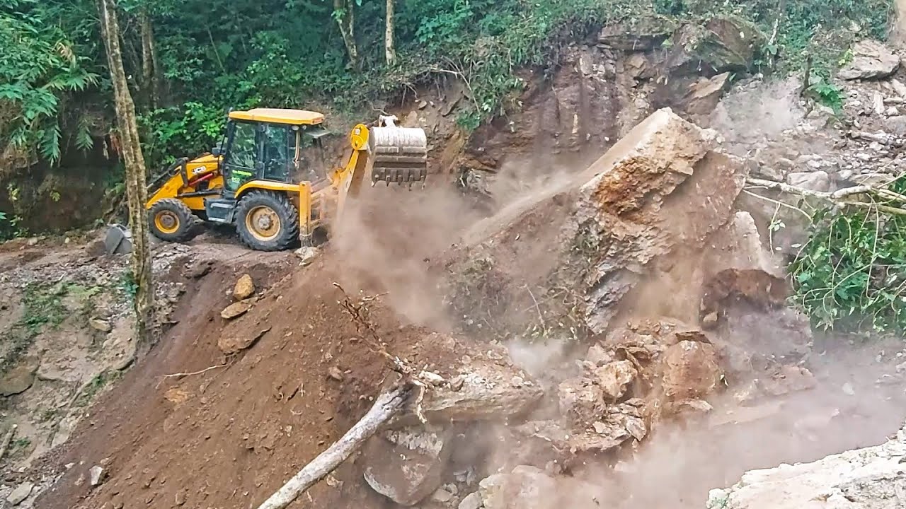 Unique Struggle-Huge Rocks Falling Down-Part 1-Jcb Opening Blocked ...