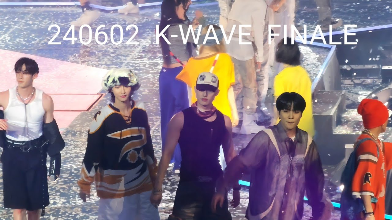 240602 K WAVE CONCERT Ending Finale ATEEZ StrayKids Seonghwa - YouTube