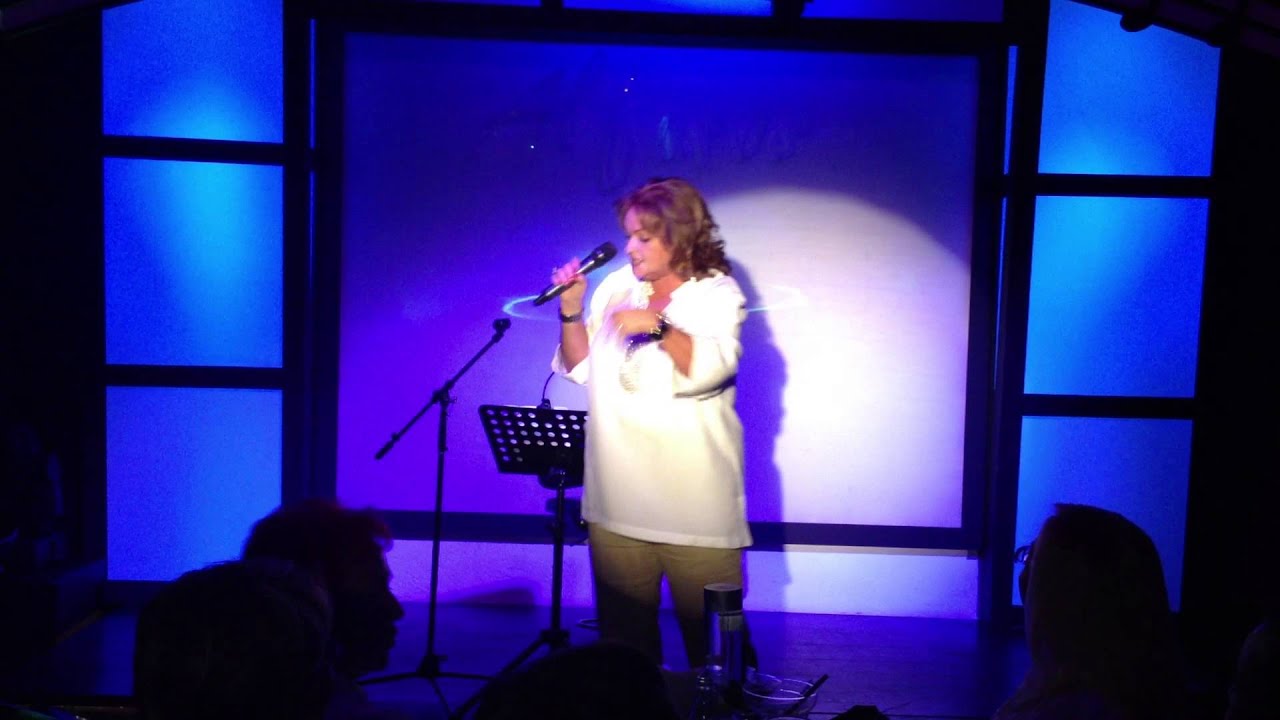 Alfaro's CalleOcho Maria Elena Lazo " Donde Estara " 07-07-13 - YouTube