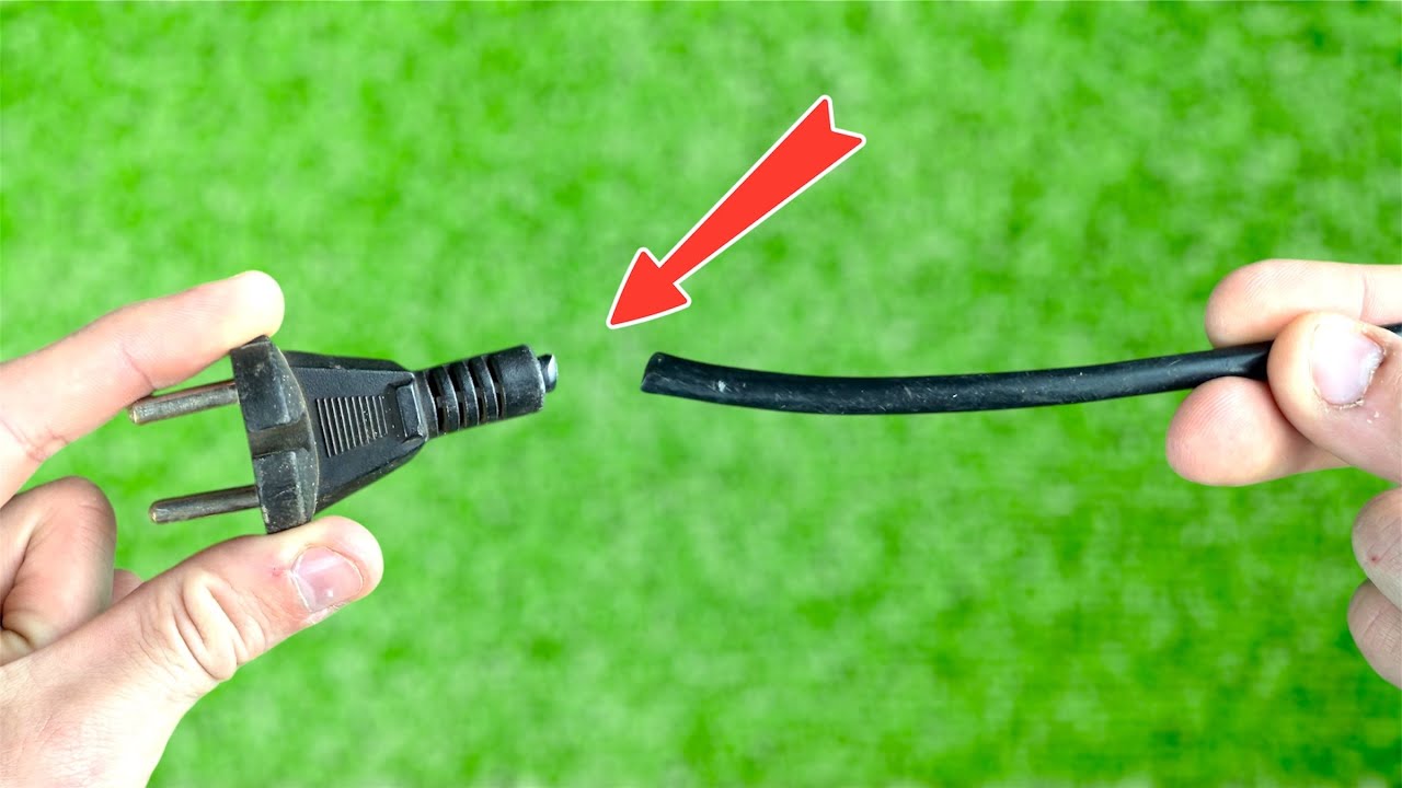 A way to fix a broken electrical plug! An effective method! - YouTube