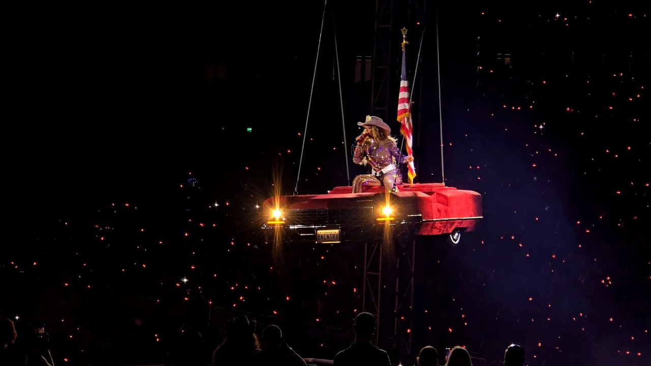 BEYONCÉ - Legacy interlude / 16 CARRIAGES / AMEN /Finale | Cowboy Carter Tour | 4K Live in ...