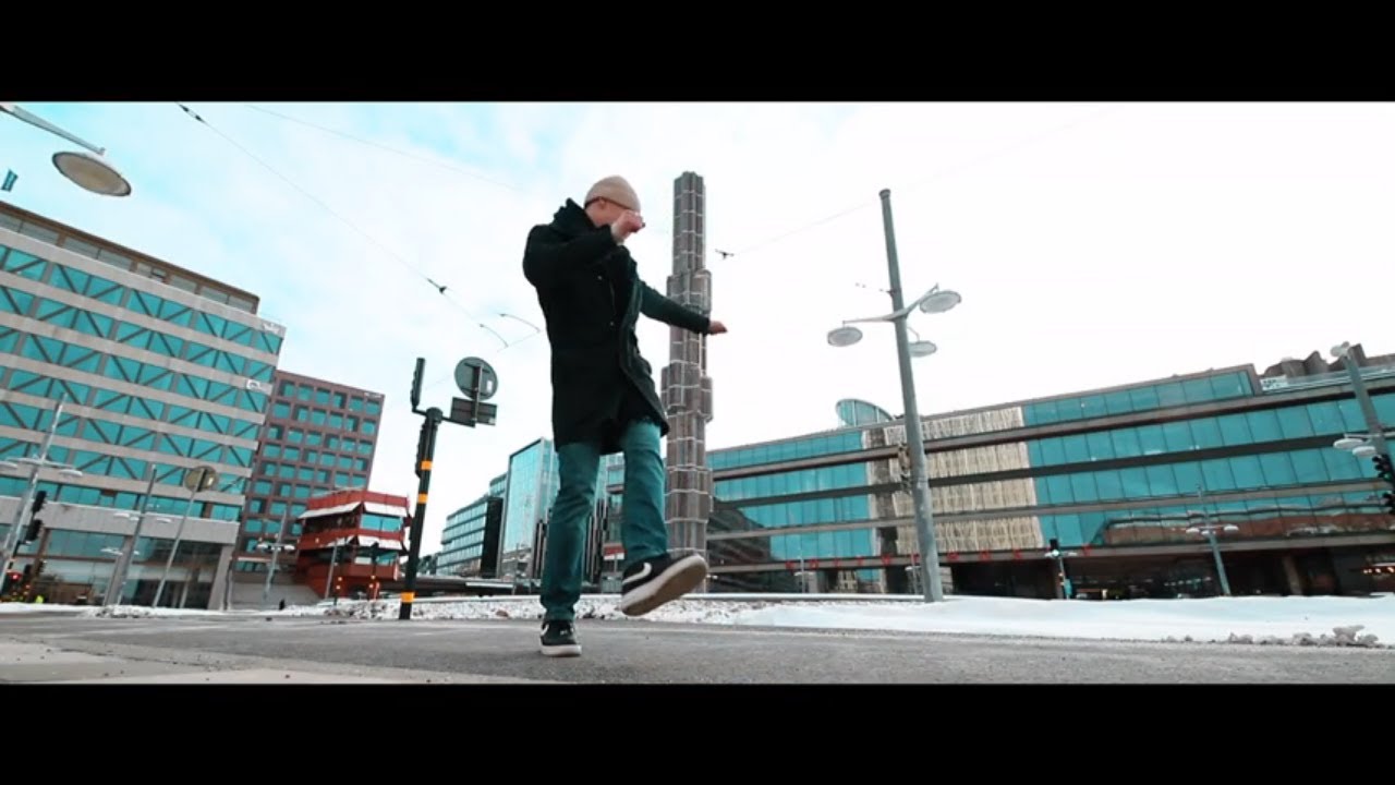 Victor Englund - Mina Drömmars Stad (Official Video) - YouTube