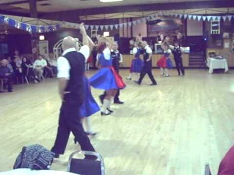 Kitchener Dancers performing at the German Village Oktoberfest - YouTube