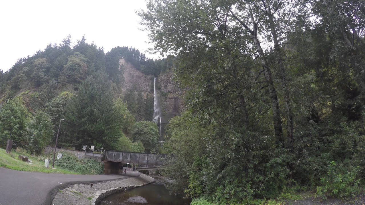 Multnomah Falls from parking area, 4k - YouTube