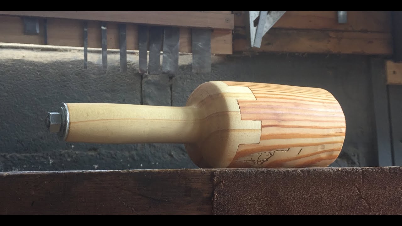 MAZO de MADERA PARA TALLA y ESCULTURA // (WOOD CARVING MALLET ) - YouTube