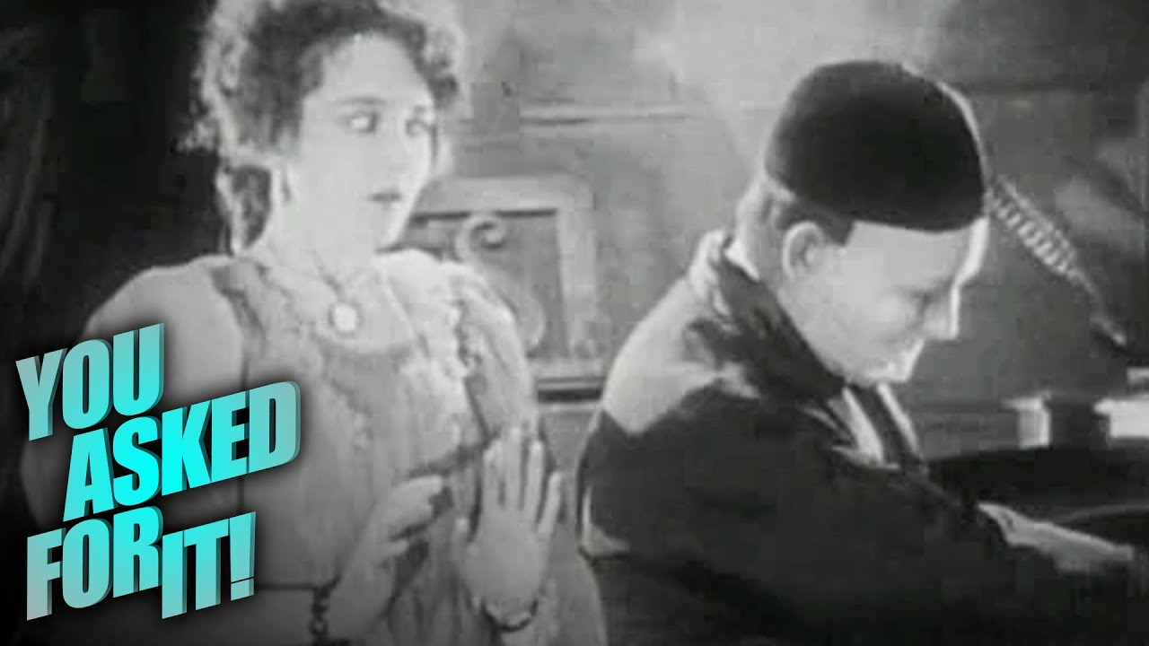 Iconic Face Reveal Scene of the Phantom of the Opera! - YouTube