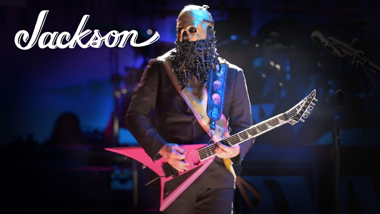 Limp Bizkit's Wes Borland | Backstage Pass | Jackson Guitars - YouTube