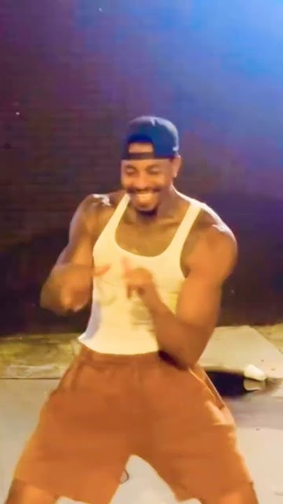 Joseph Fogg aka Mr. Hype Me Up interview/turning up! #josephfogg #flippat #hypemeup - YouTube