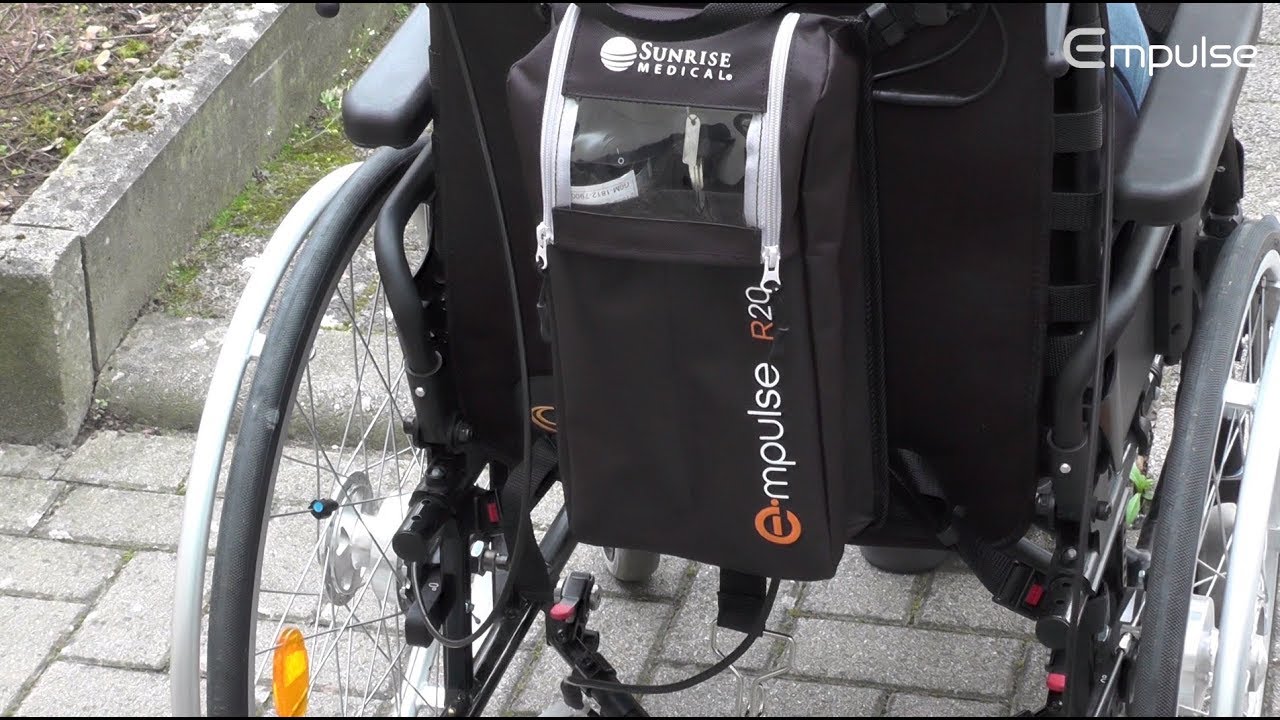 Empulse R20 Unique folding push device for wheelchairs - Kerbs climbing ...