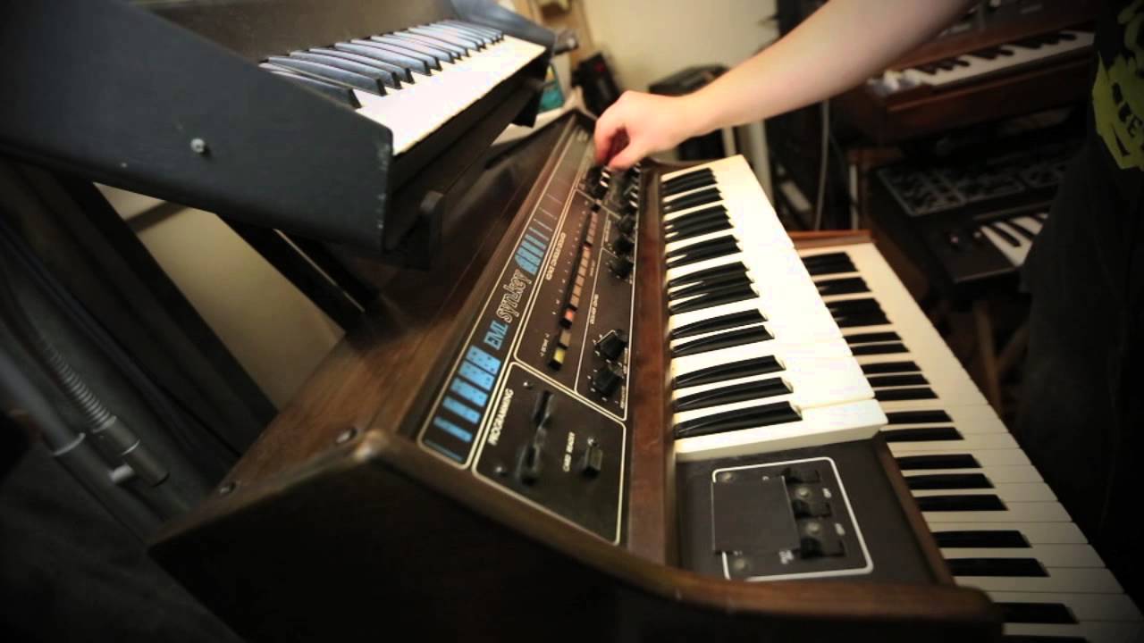 EML Synkey controlled by x0xb0x - YouTube