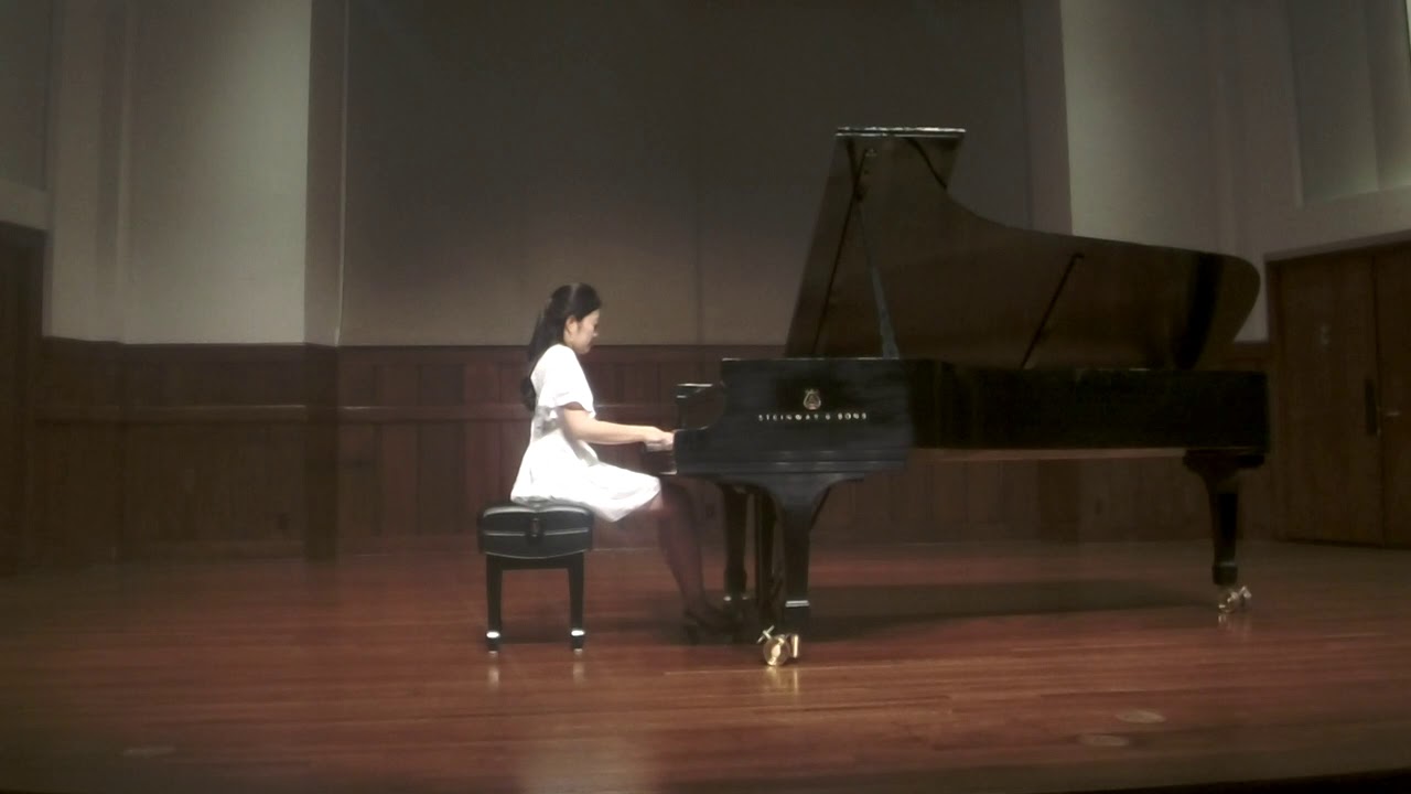 Soyeon An plays Mompou-Variations on a theme of Chopin 안소연 피아노 - YouTube