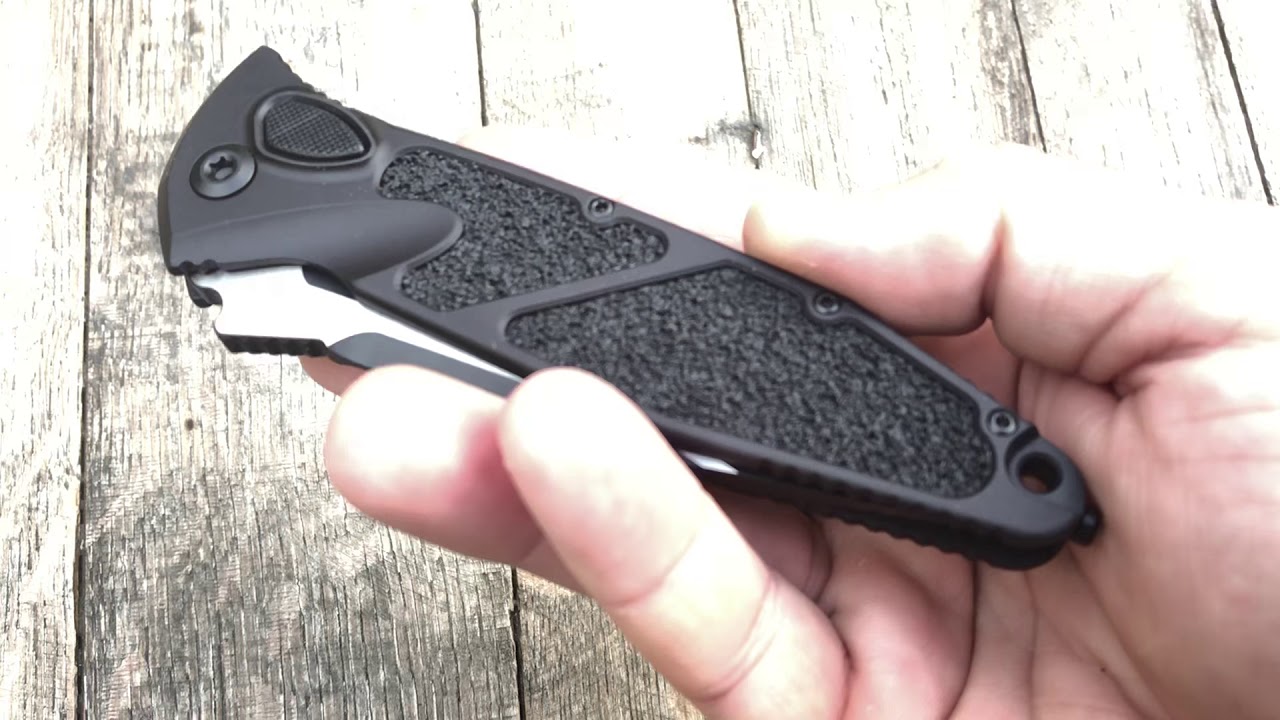 Microtech Socom Elite Tactical Black 160A-1T - YouTube