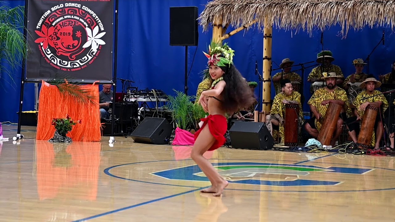 Te Ori Here 2019 - Lala Rivera (Tamahine 8-10) - YouTube