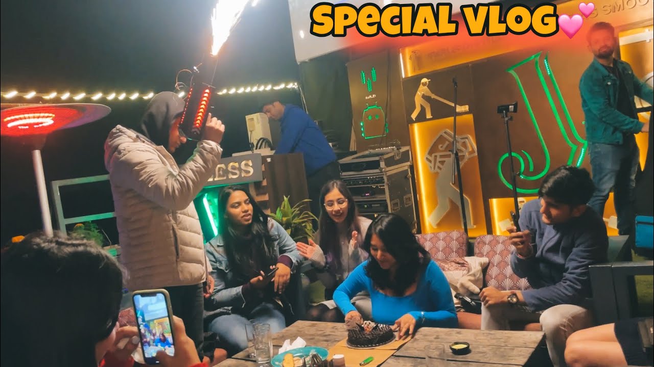 Didu's Birthday💕 | Vlog-191 | Limitless Delhi - YouTube
