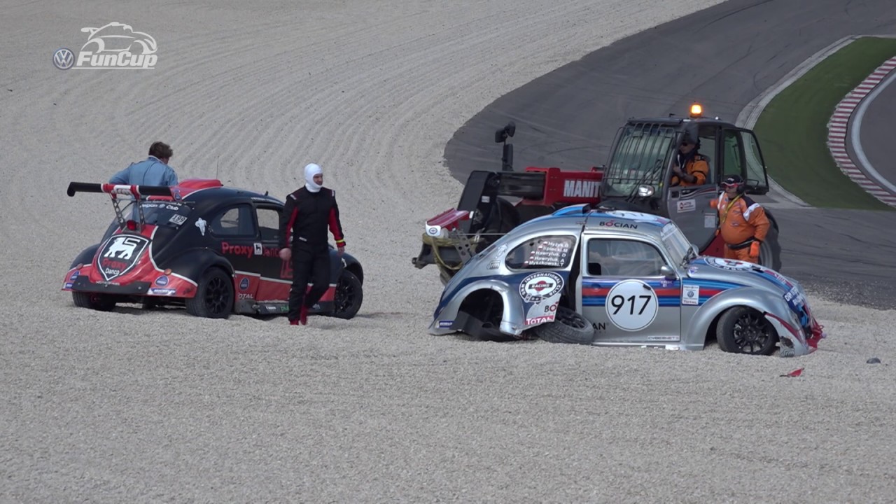 VW Fun Cup 2017 - Dijon - Race 1 FR - YouTube