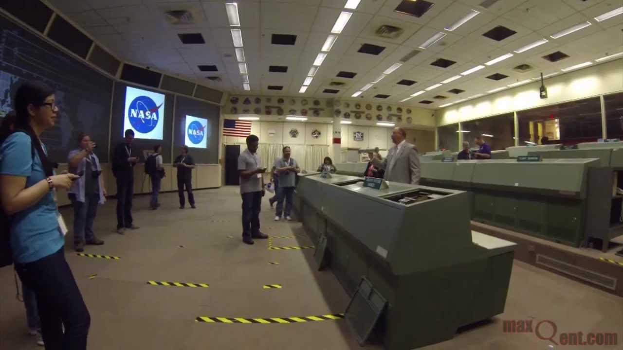NASA Social @ JSC - Apollo Mission Control - YouTube