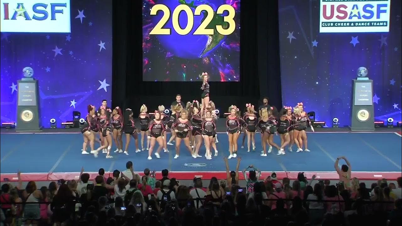 Cheer Extreme - Lady Lux in Finals at The Cheerleading Worlds 2023 - YouTube