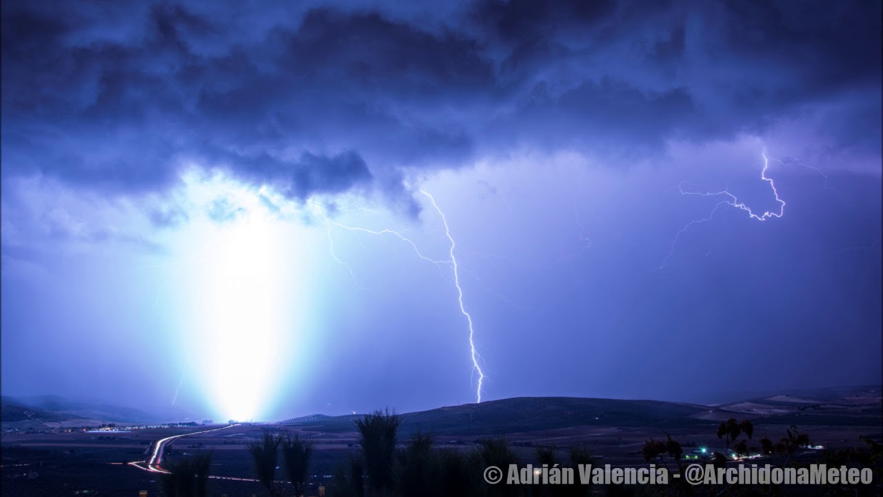 Supercell and Squall Line | Supercélula y Línea de Turbonada severa ...