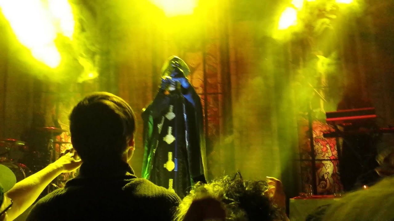 Ghost (Ghost BC) Live 4/12/2013 "Here comes the sun" - YouTube