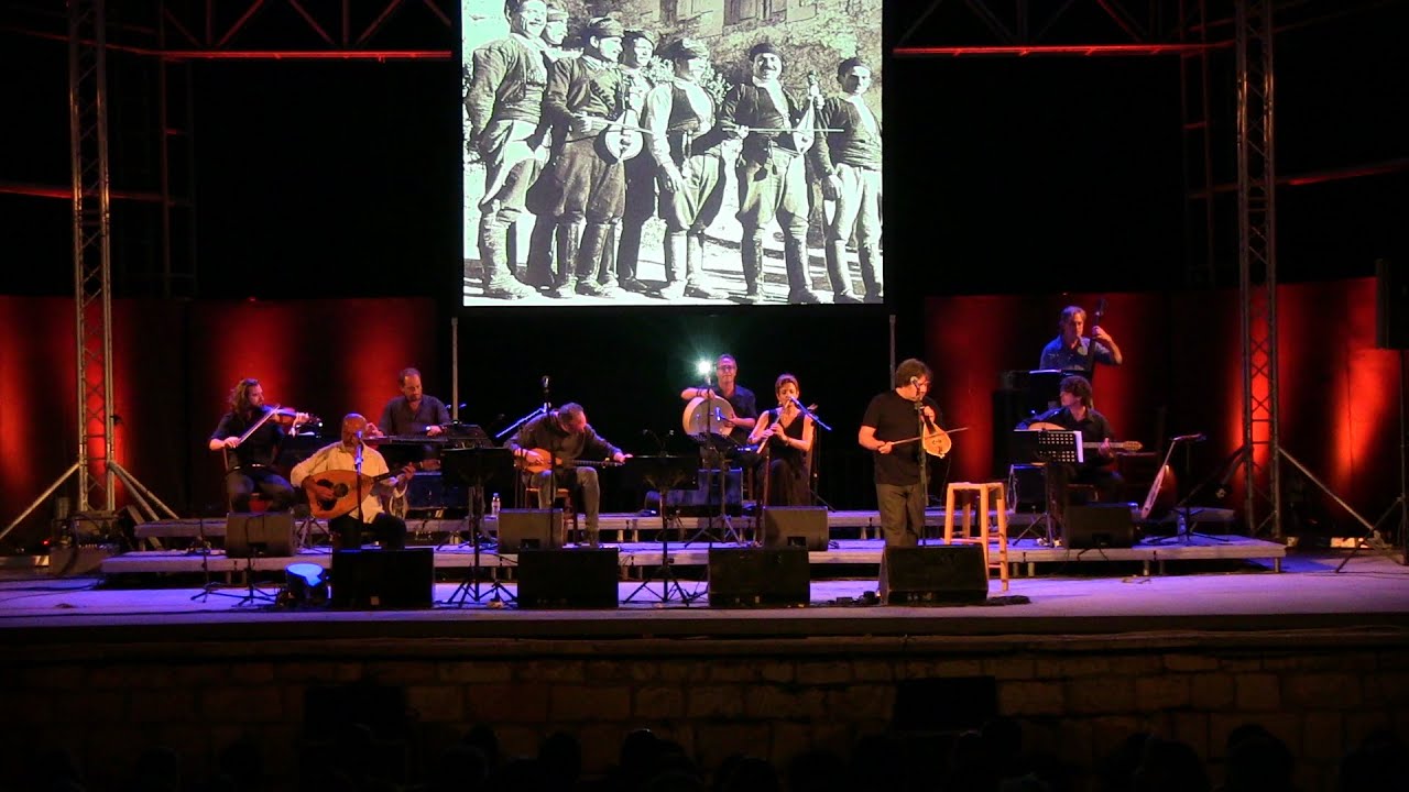 Η ΚΡΗΤΗ ΣΥΝΑΝΤΑ ΤΗ ΣΜΥΡΝΗ - YouTube