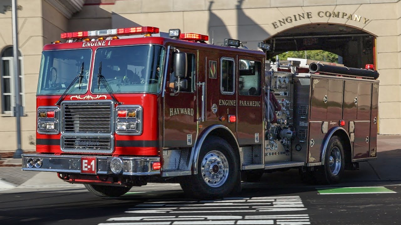 Hayward Fire Dept Engine 1 Responding Code 3 - YouTube