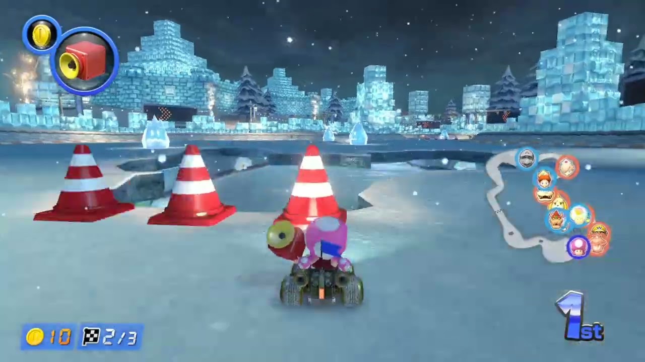 Destroying a Blue Shell by using a Super Horn: Mario Kart 8 Deluxe ...